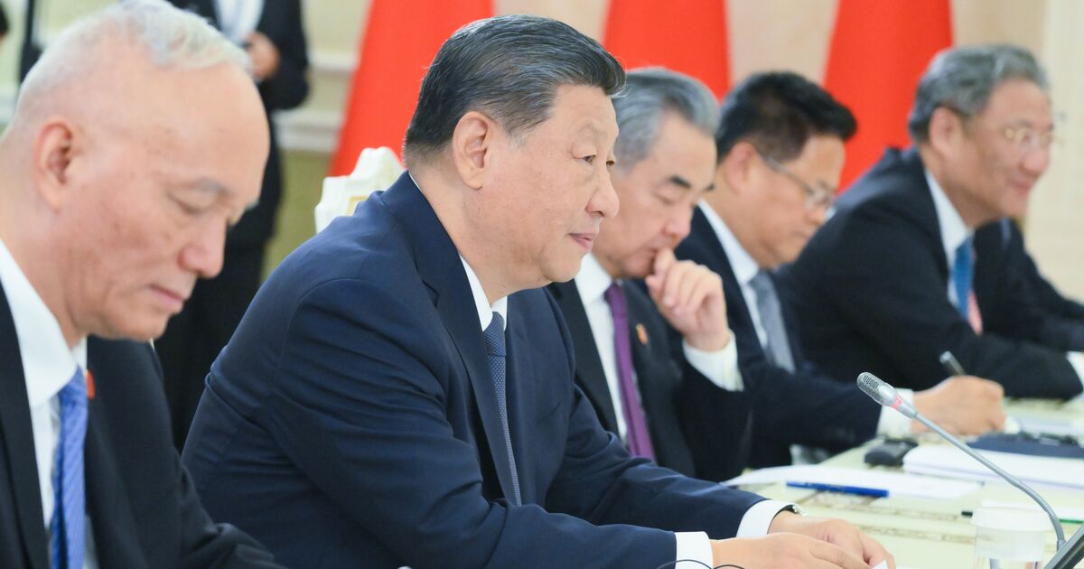 Xvi саммит БРИКС Встреча президента Владимира Путина и председателя КНР Си Цзиньпина Фотобанк