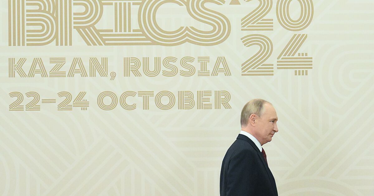 Xvi саммит БРИКС Встреча президента Владимира Путина и председателя КНР Си Цзиньпина Фотобанк